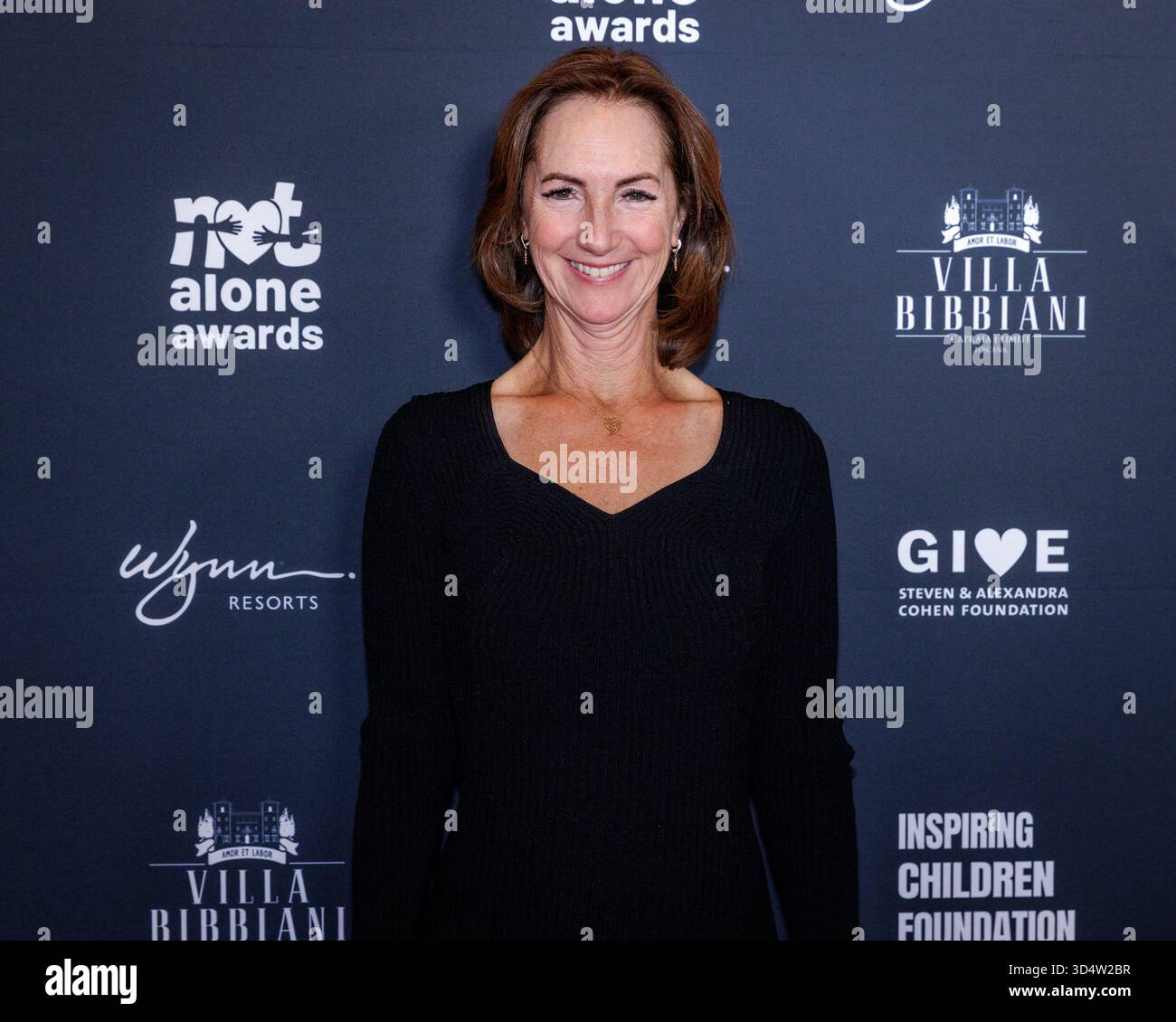 Ellie Kanner attends The Inaugural Not Alone Awards hosted by Jewel at ...