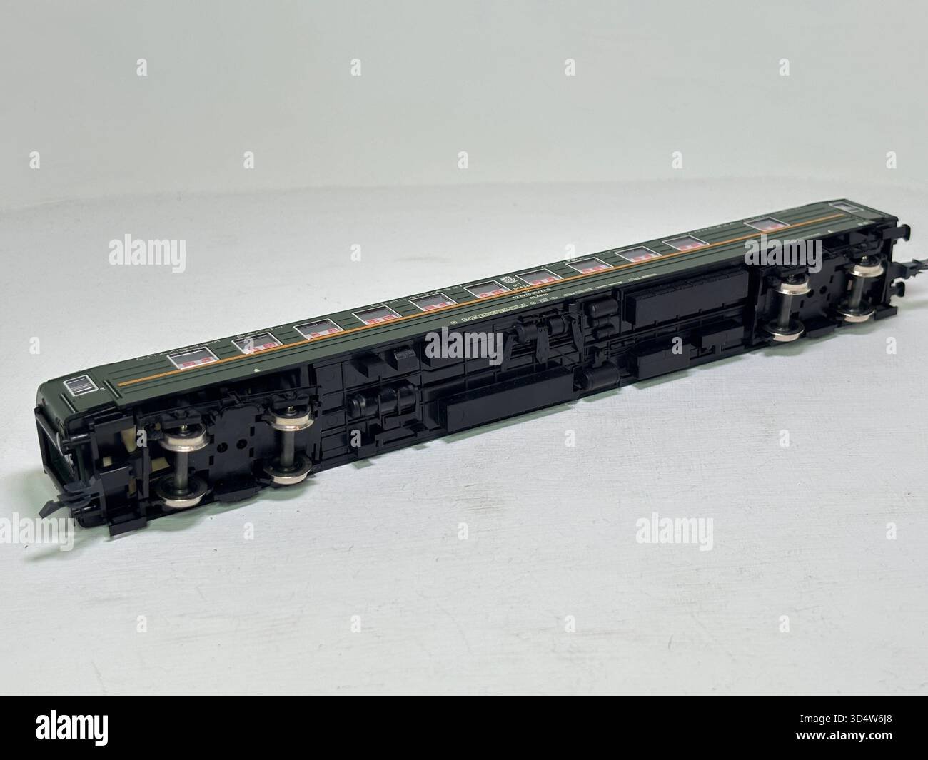 HO scale Sachsenmodelle 14329 WLABm sleeping car of Soviet SZD for ...
