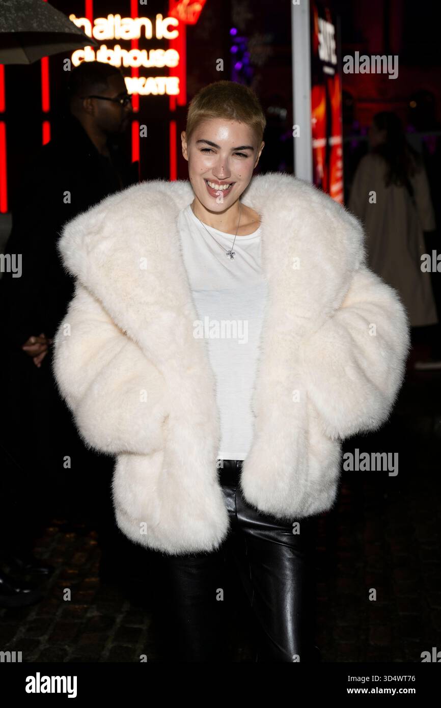 Singer Heir attending skate 2025 at Somerset House London Stock Photo ...