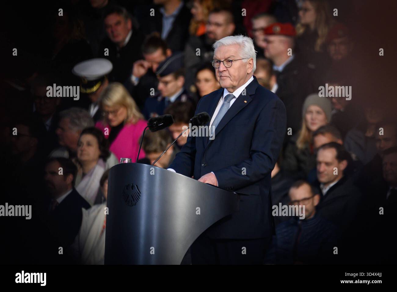 Berlin, Zentralveranstaltung 70 Jahre Bundeswehr Feierliches Gelöbnis als Zentralveranstaltung ...