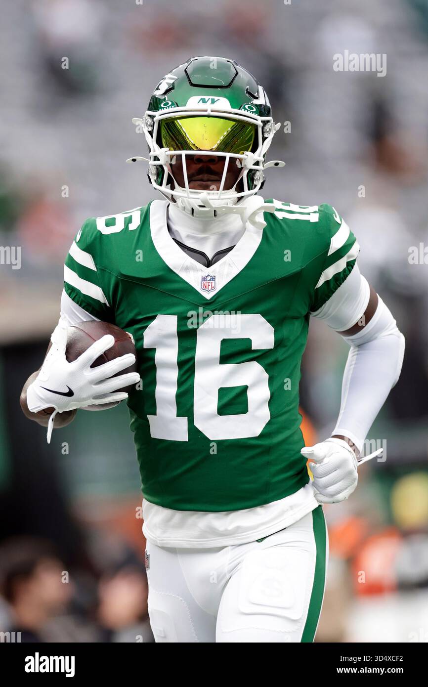 New York Jets wide receiver Tyler Johnson (16) warms up before an NFL ...