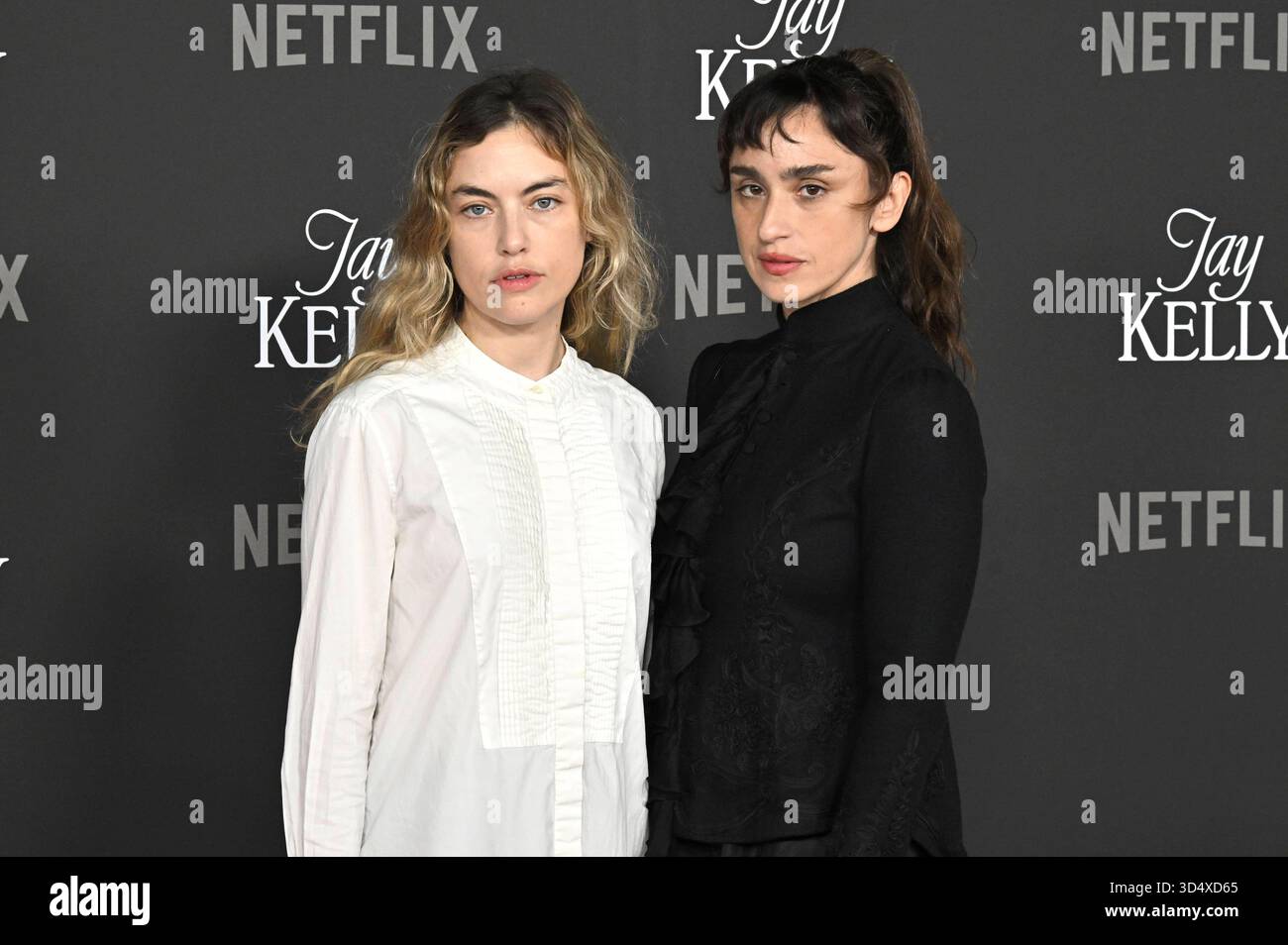 Christie Anne Claude mit Begleitung bei der Premiere des Netflix-Films ...