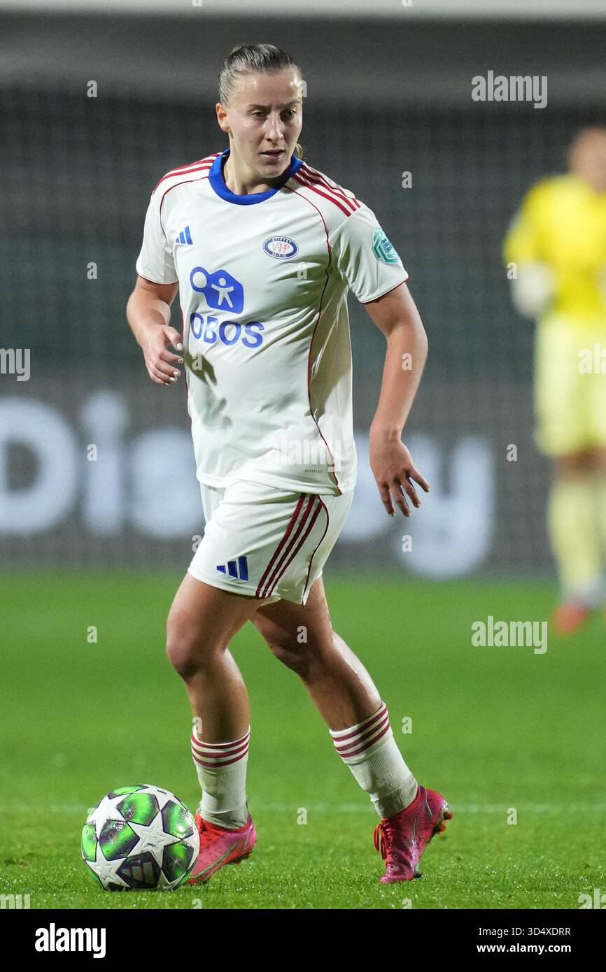 Valerenga's Stine Brekken during the Uefa WomenÕs Champions League ...
