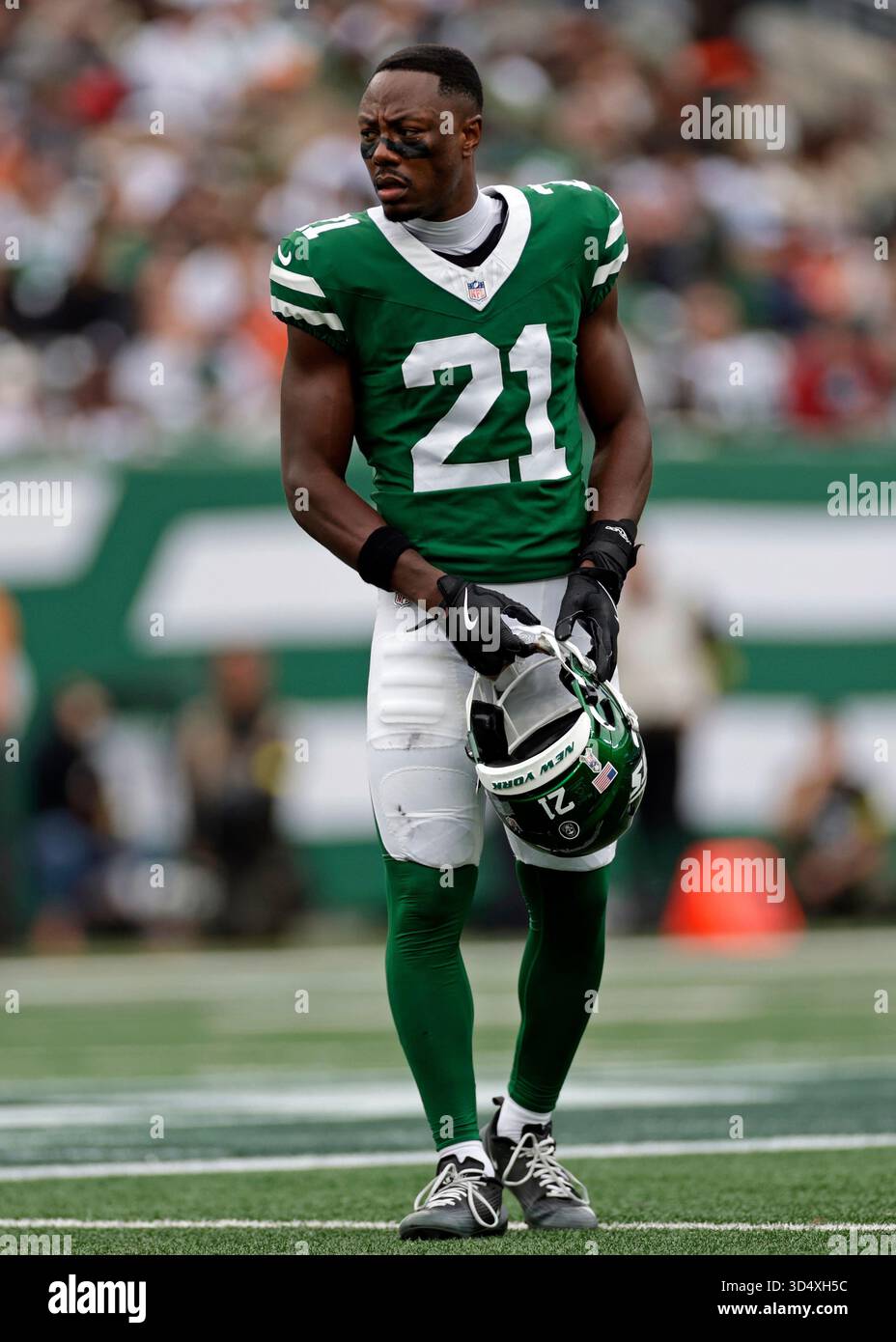 New York Jets cornerback Brandon Stephens (21) reacts during an NFL ...