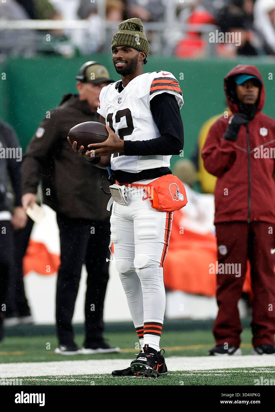 Cleveland Browns quarterback Shedeur Sanders (12) during an NFL ...