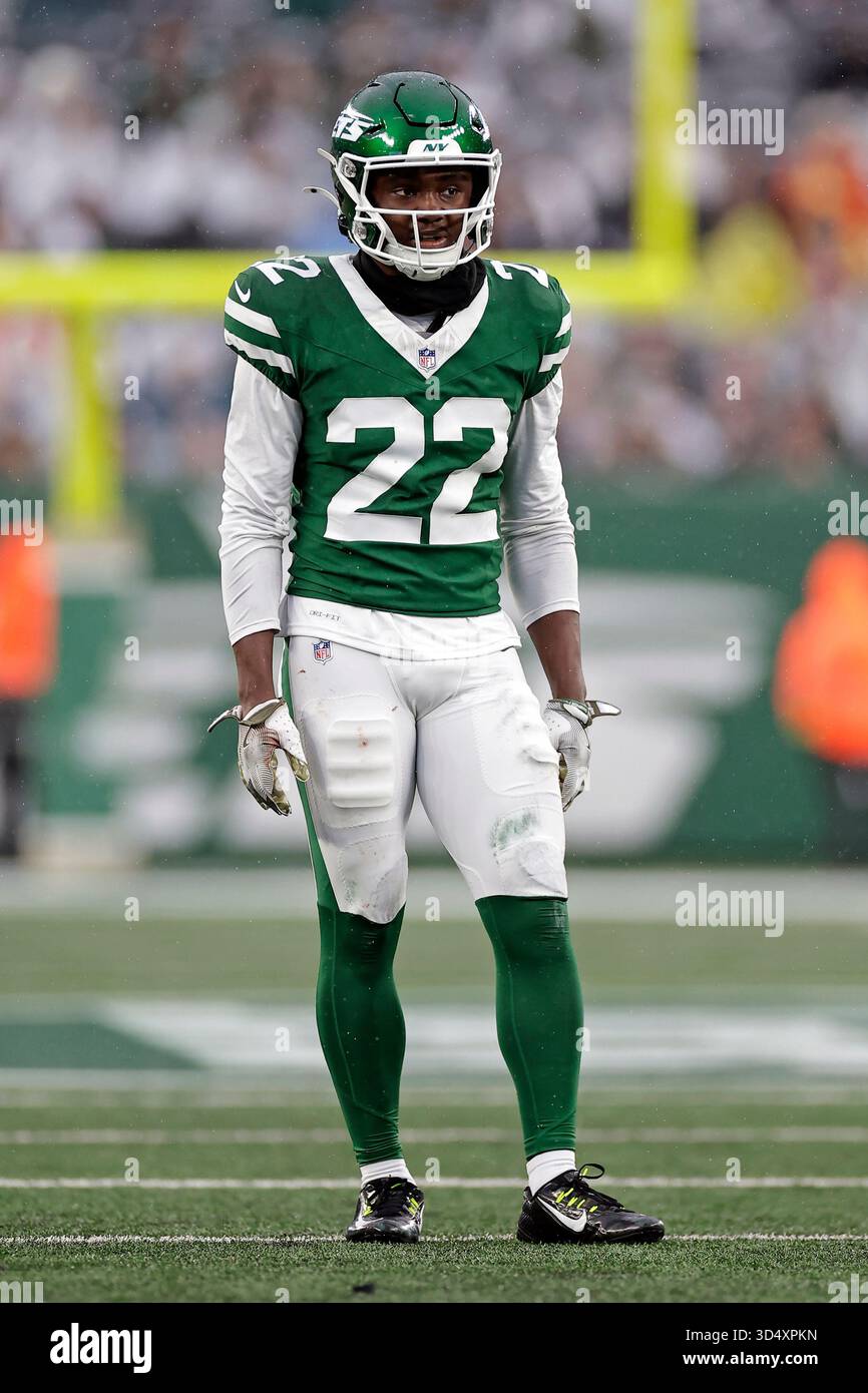 New York Jets safety Tony Adams (22) defends during an NFL football ...