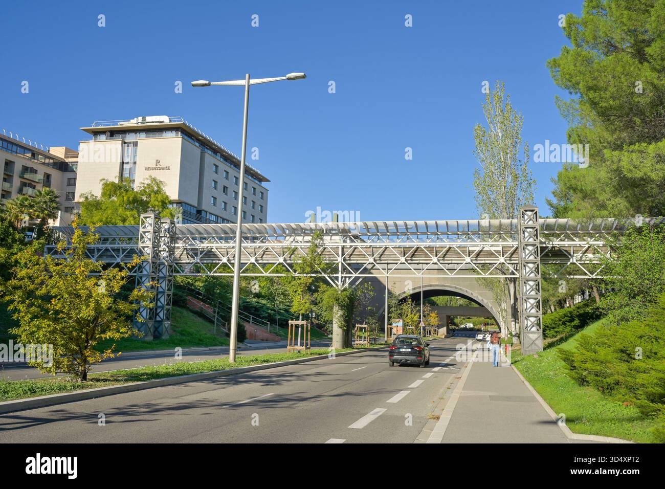 Straßenverkehr, Neustadt, Brücke über die Avenue Max Juvenal, Aix-en ...