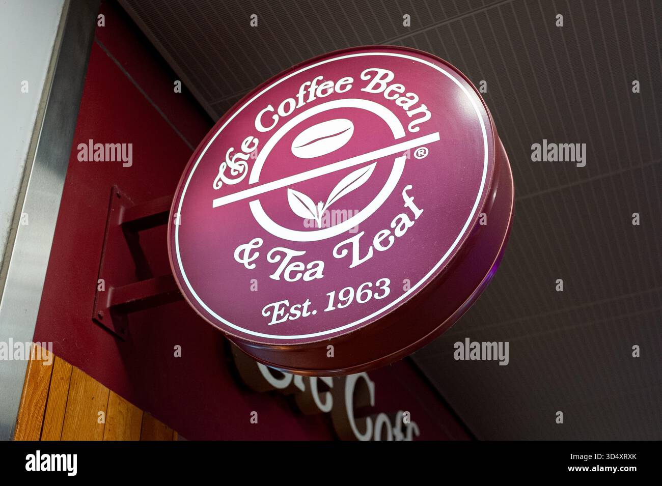 Sign for Coffee Bean and Tea Leaf cafe at Hartsfield-Jackson Atlanta ...