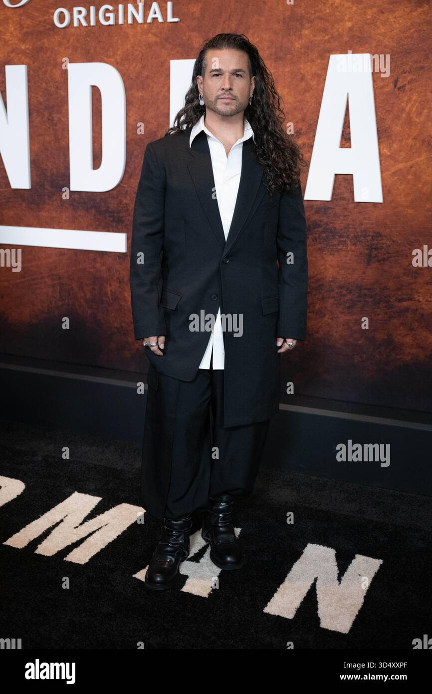 Photo by: NDZ/STAR MAX/IPx 2025 11/11/25 Tim Muir at the "Landman" S2 ...