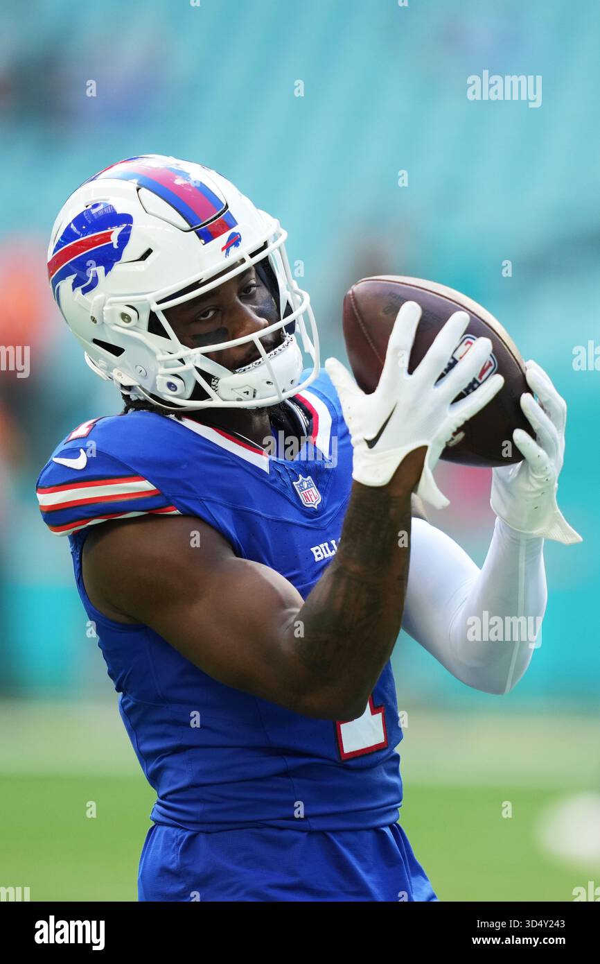 Buffalo Bills wide receiver Curtis Samuel does drills before an NFL ...