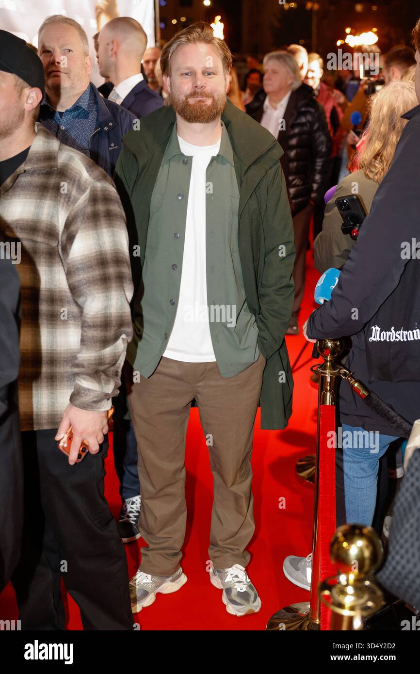 Oslo 20251112. Grunde Myhrer on the red carpet before the preview of ...