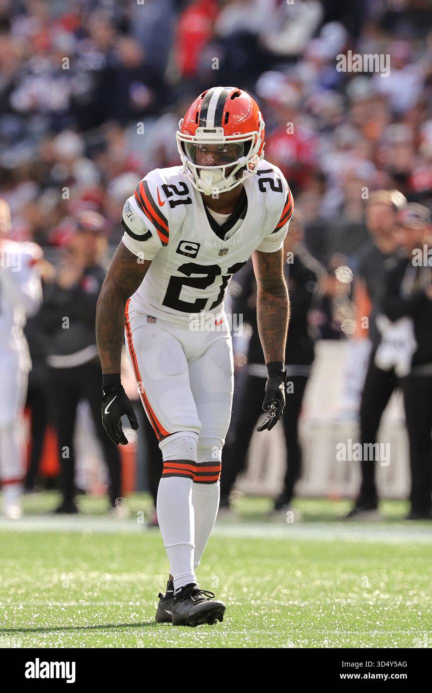 Cleveland Browns' Denzel Ward during an NFL football game against the ...