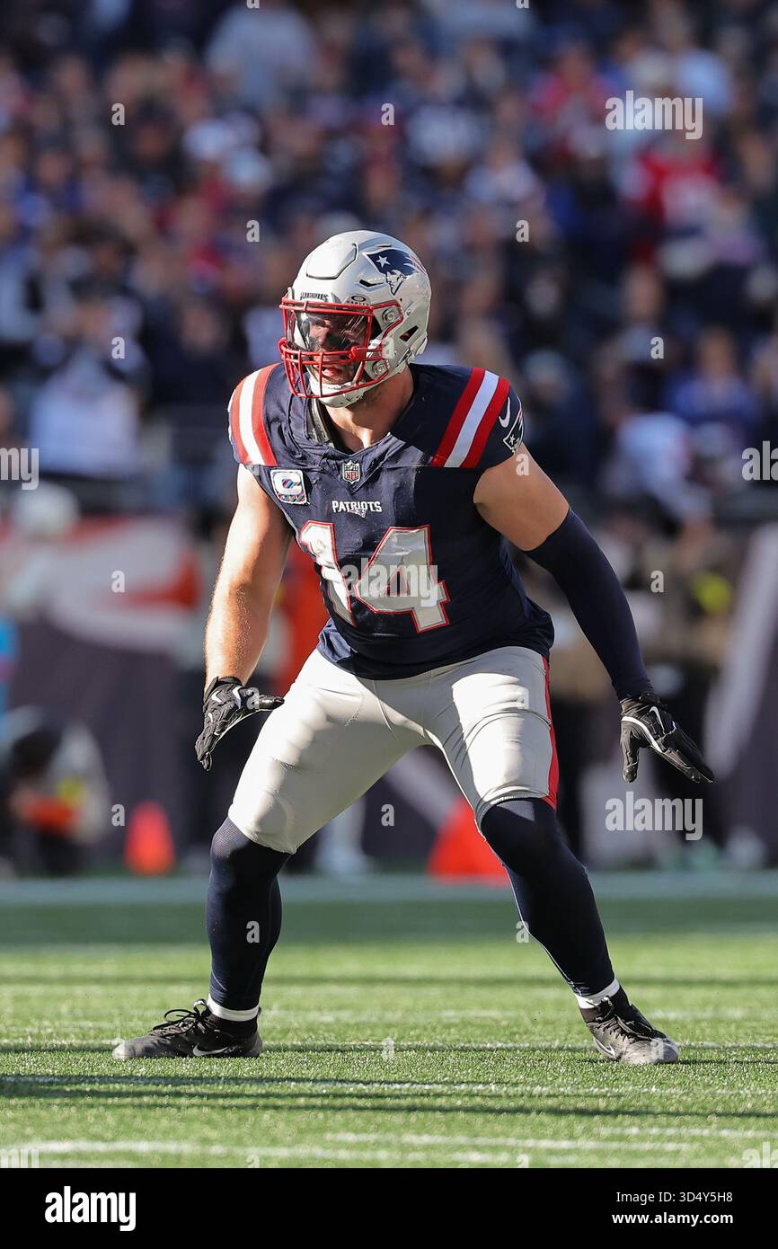 New England Patriots' Robert Spillane during an NFL football game ...