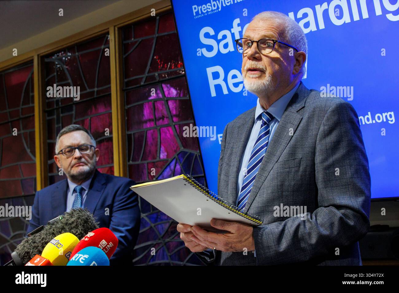 Rev Dr David Bruce (right) with Rev Dr David Allen (left), Acting Clerk ...
