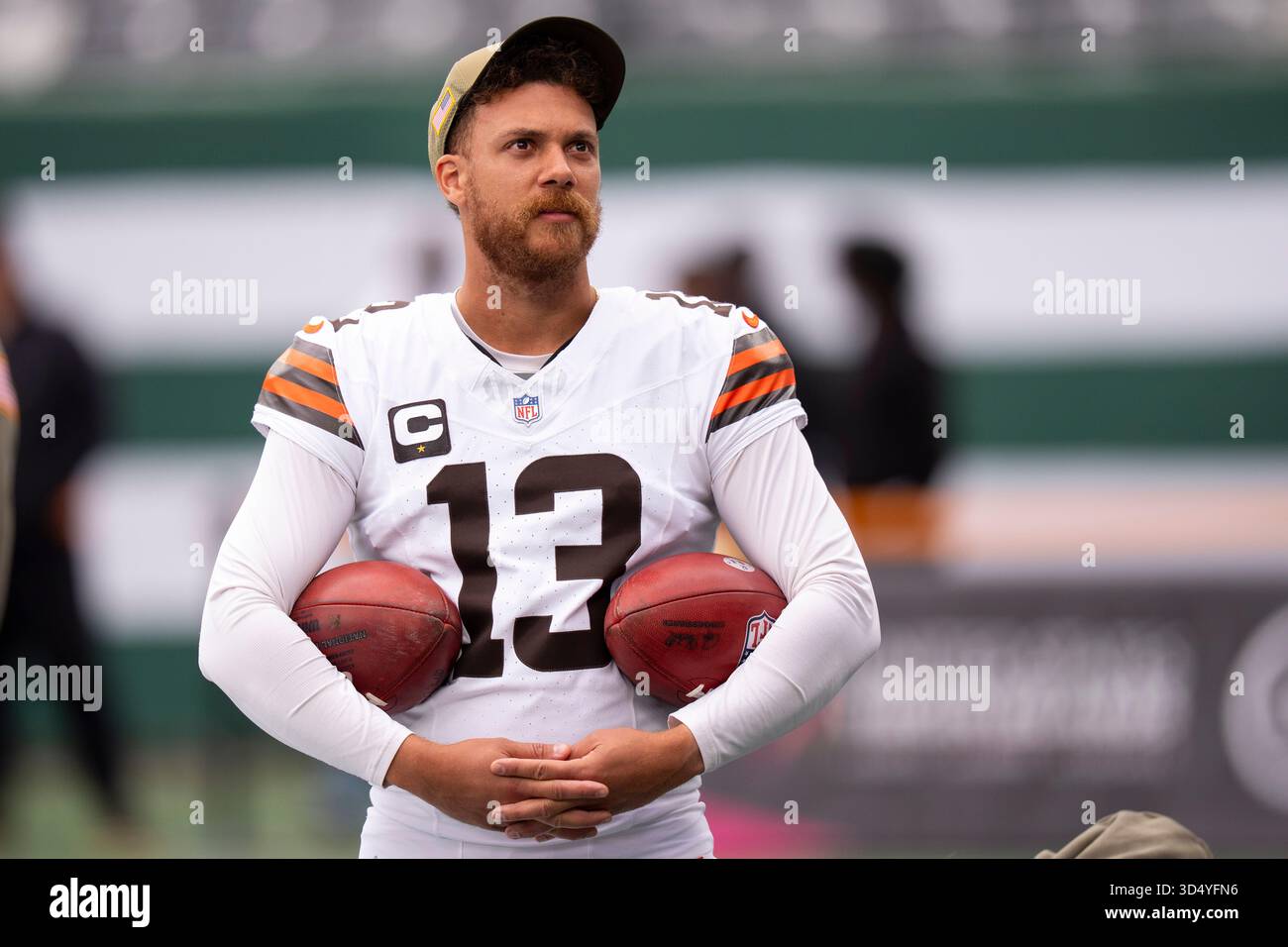 Cleveland Browns punter Corey Bojorquez (13) looks on prior to an NFL ...