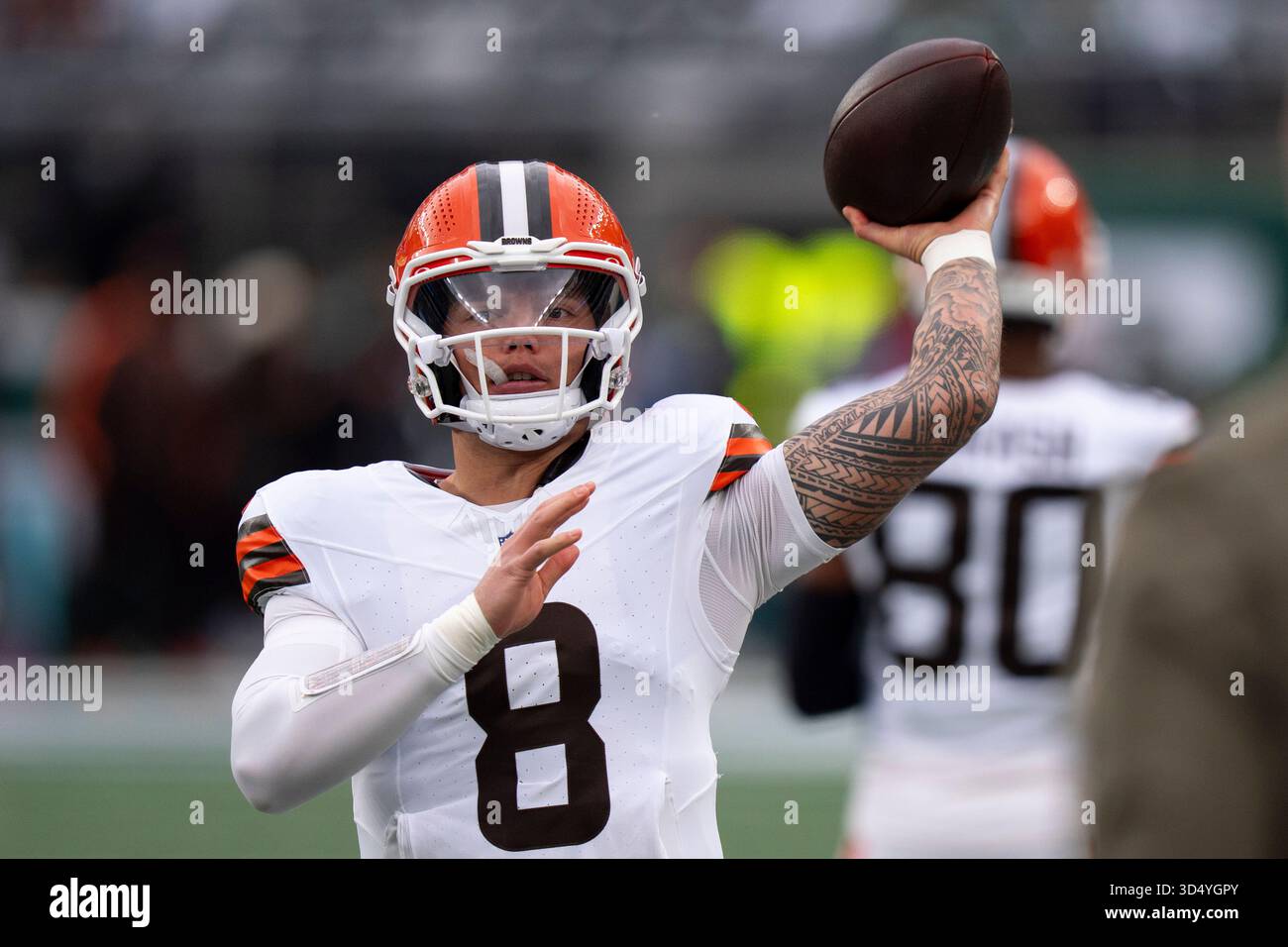 Cleveland Browns quarterback Dillon Gabriel (8) in action prior to an ...