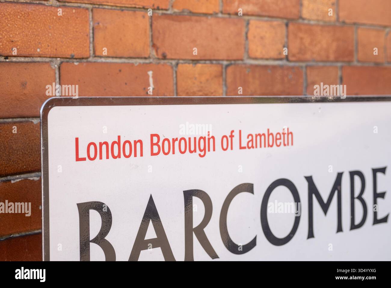 Streatham london signage hi-res stock photography and images - Alamy