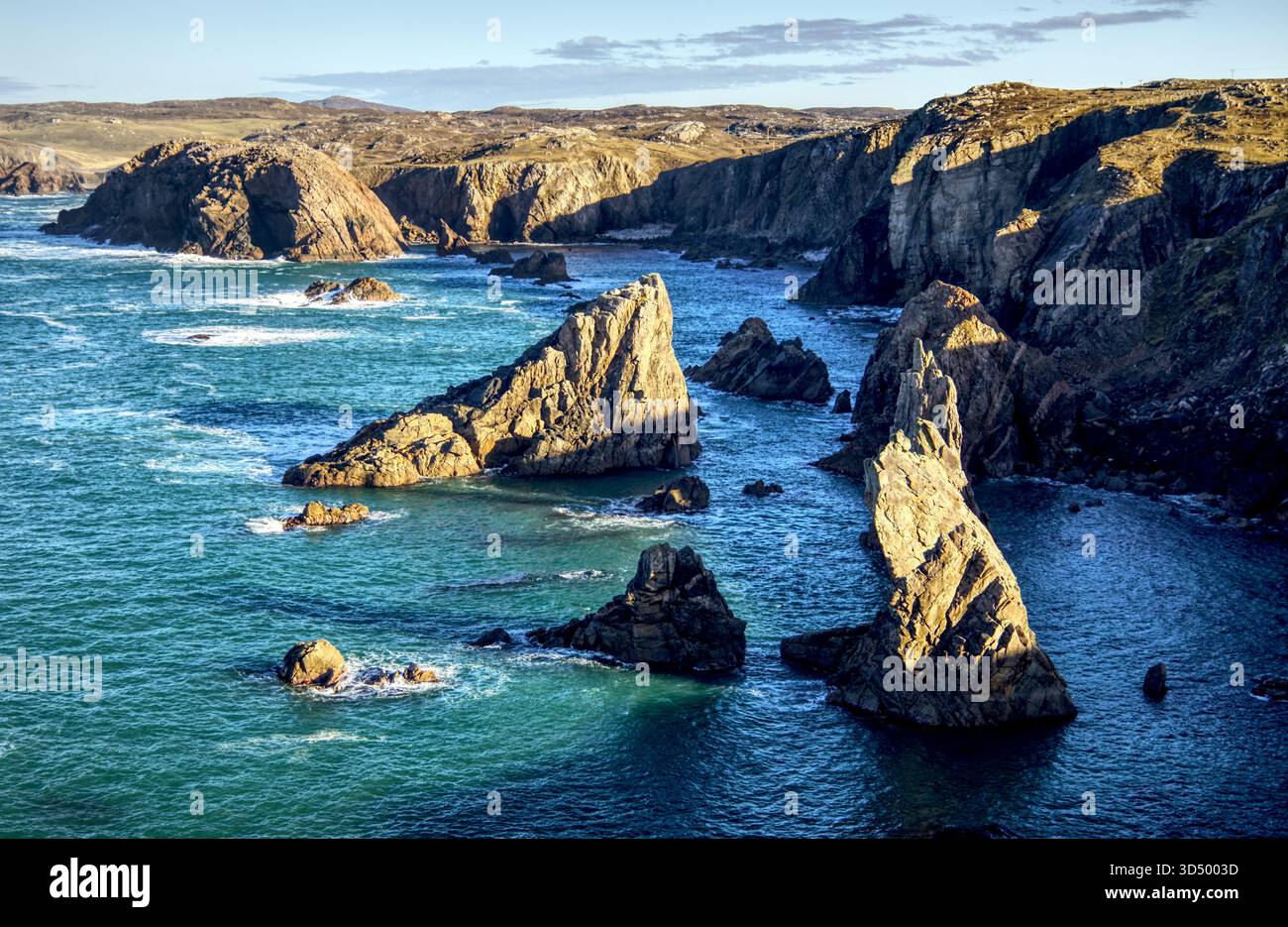 Isle of Lewis Cliff beach, calanish stones and Mangersta stacks Stock ...