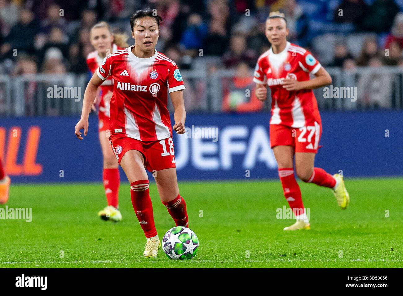 Momoko Tanikawa (FC FC Bayern Munich Women, #18) GER, FC FC Bayern ...