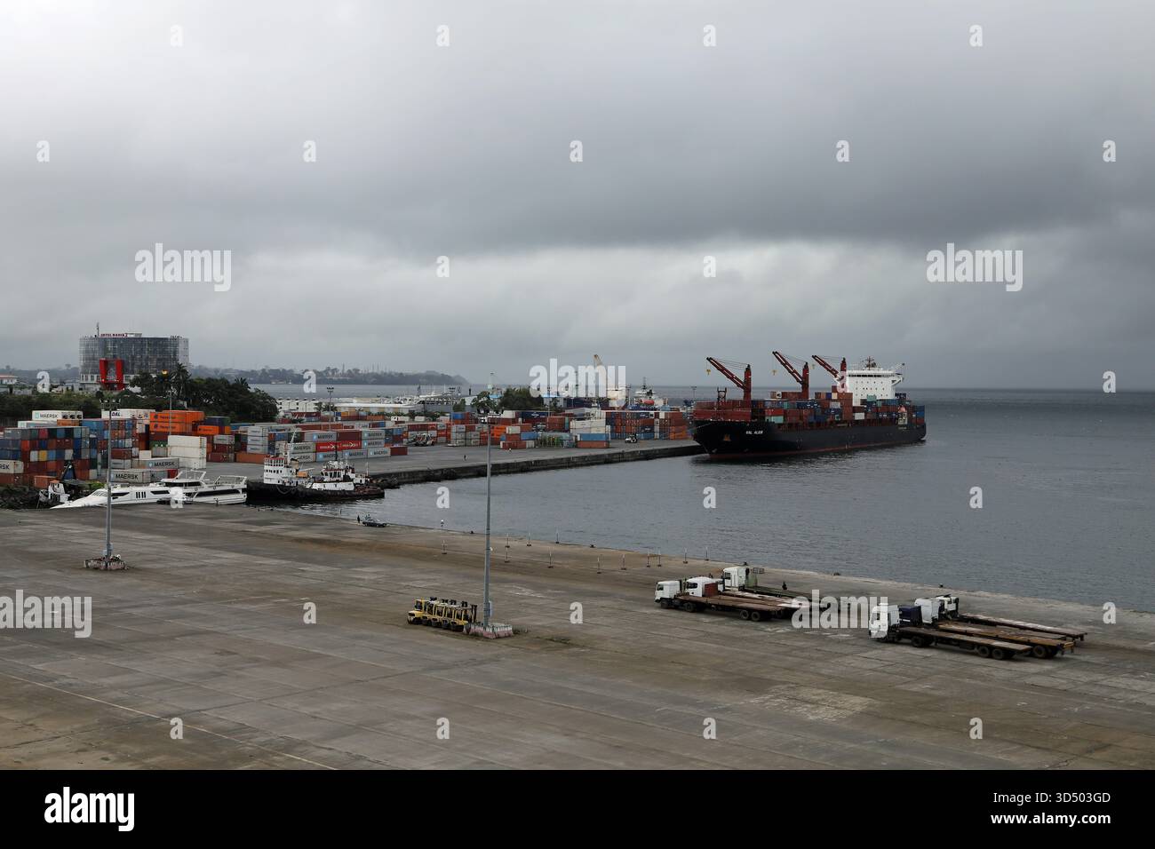 Seaport of Malabo on Bioko Island in Equatorial Guinea Stock Photo - Alamy