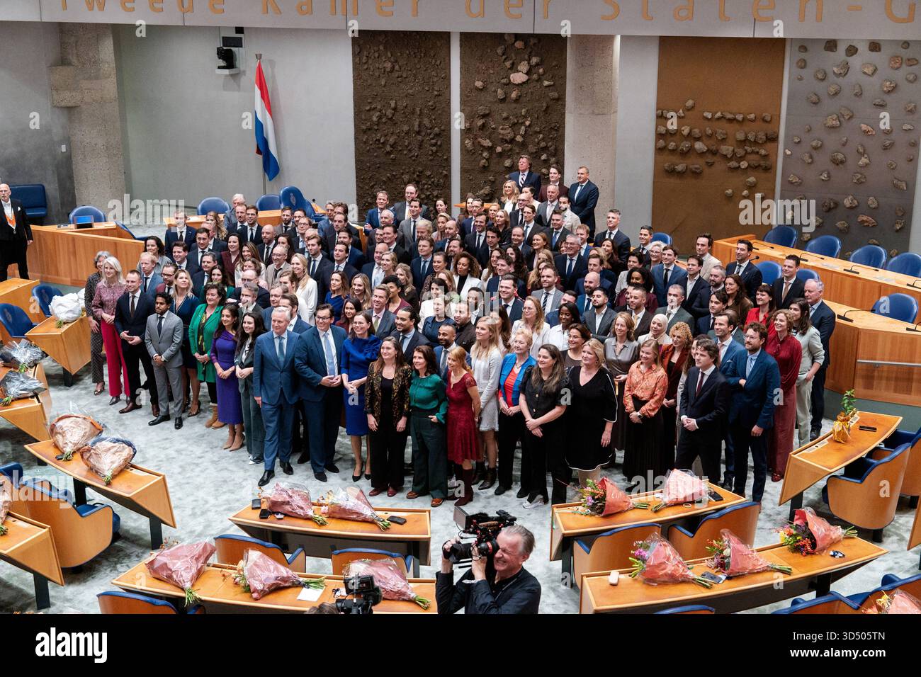 2025-11-12 Dutch Tweede Kamer New members take an oath or make a ...