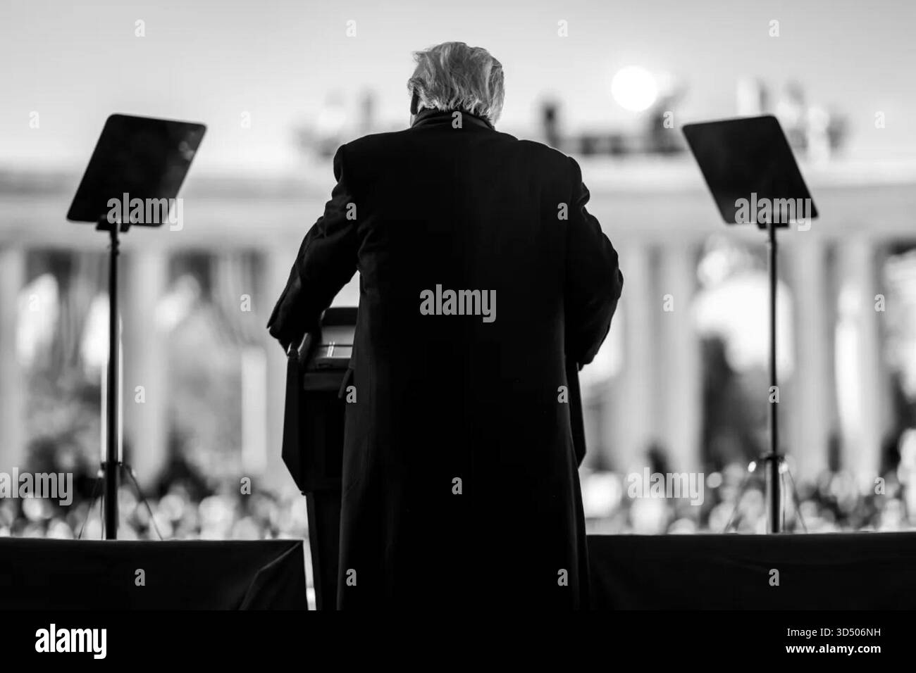 Ceremony at the white house in usa Black and White Stock Photos ...