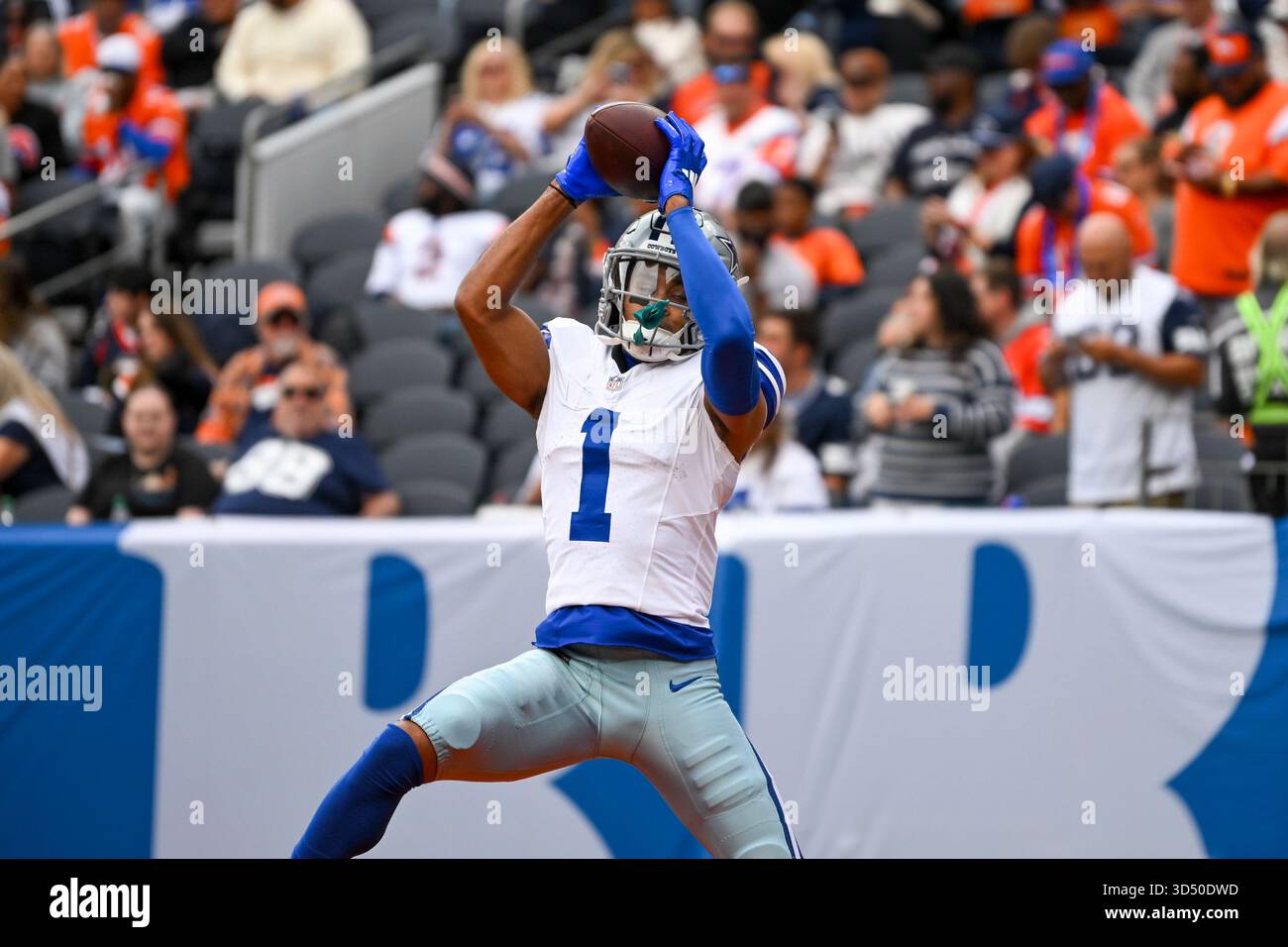 Jalen Tolbert #1 of the Dallas Cowboys, makes a catch during a football ...