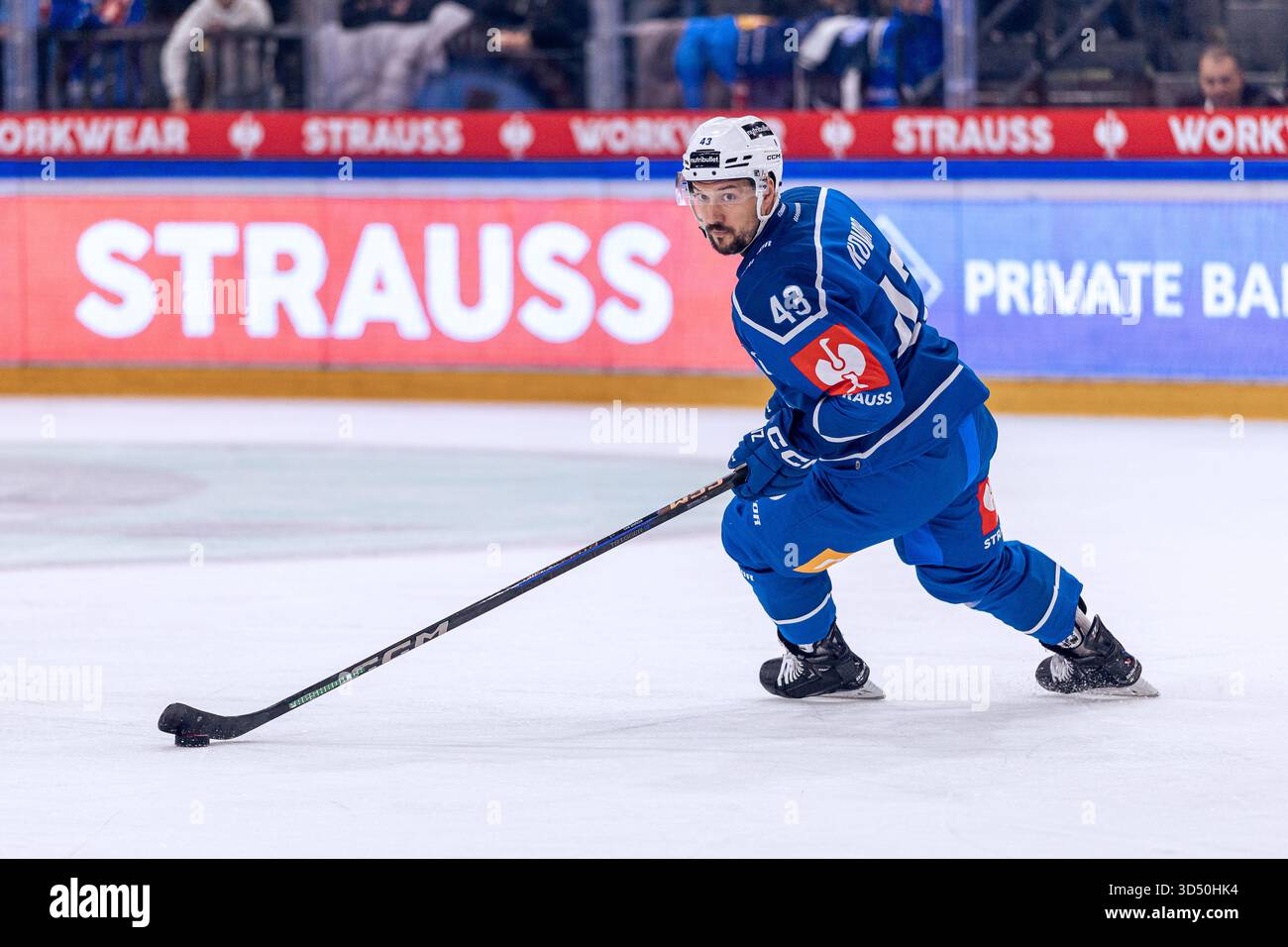 Jan Kovar #43 (EV Zug) - November 12, 2025 - Champions Hockey League ...
