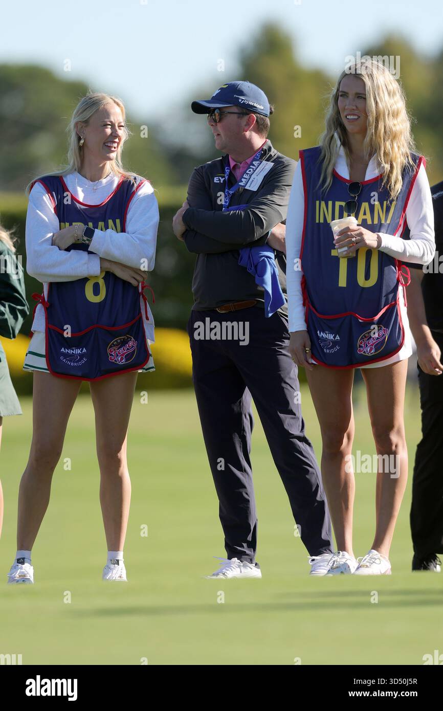 BELLEAIR, FL - NOVEMBER 12: Lexie Hull and Sophie Cunningham at the Pro ...