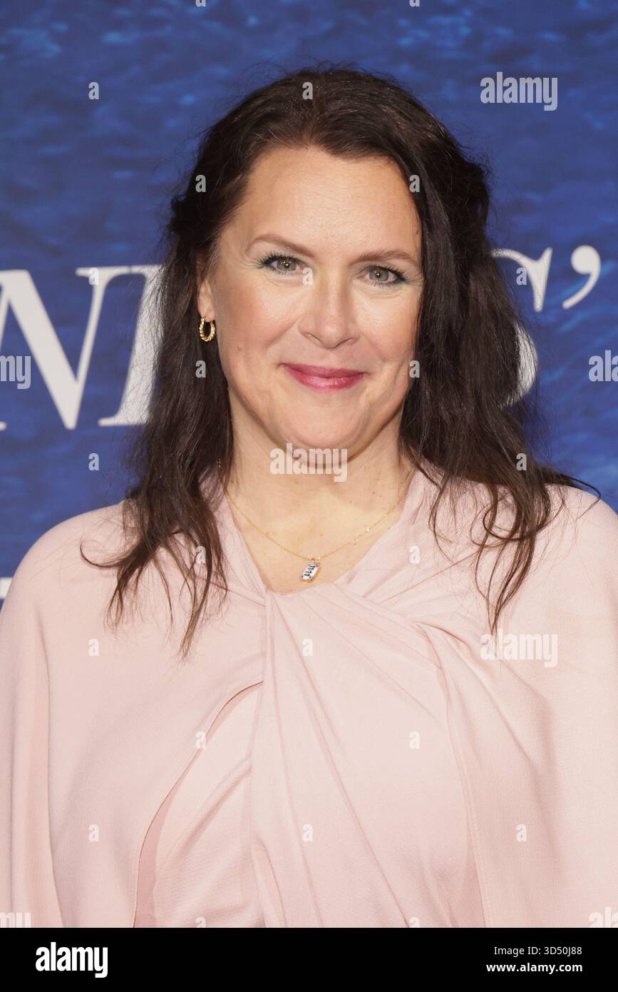 Jennifer Howell attends The Art Of Elysium's 2025 HEAVEN Gala at ...