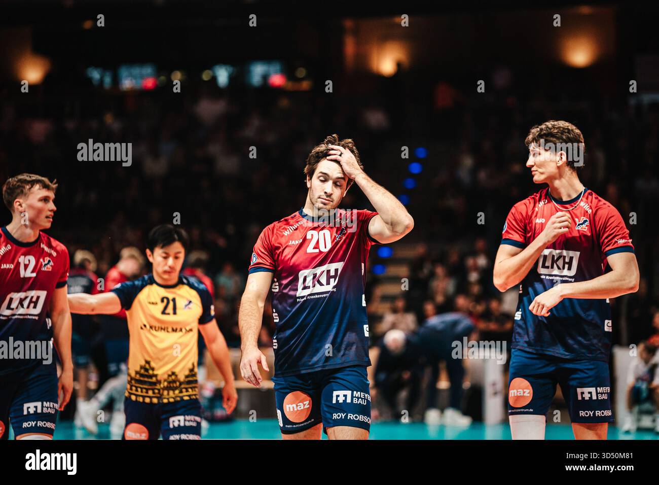 Ethan Champlin (SVG Lüneburg, 20) and Cole Young (SVG Lüneburg, 8 ...
