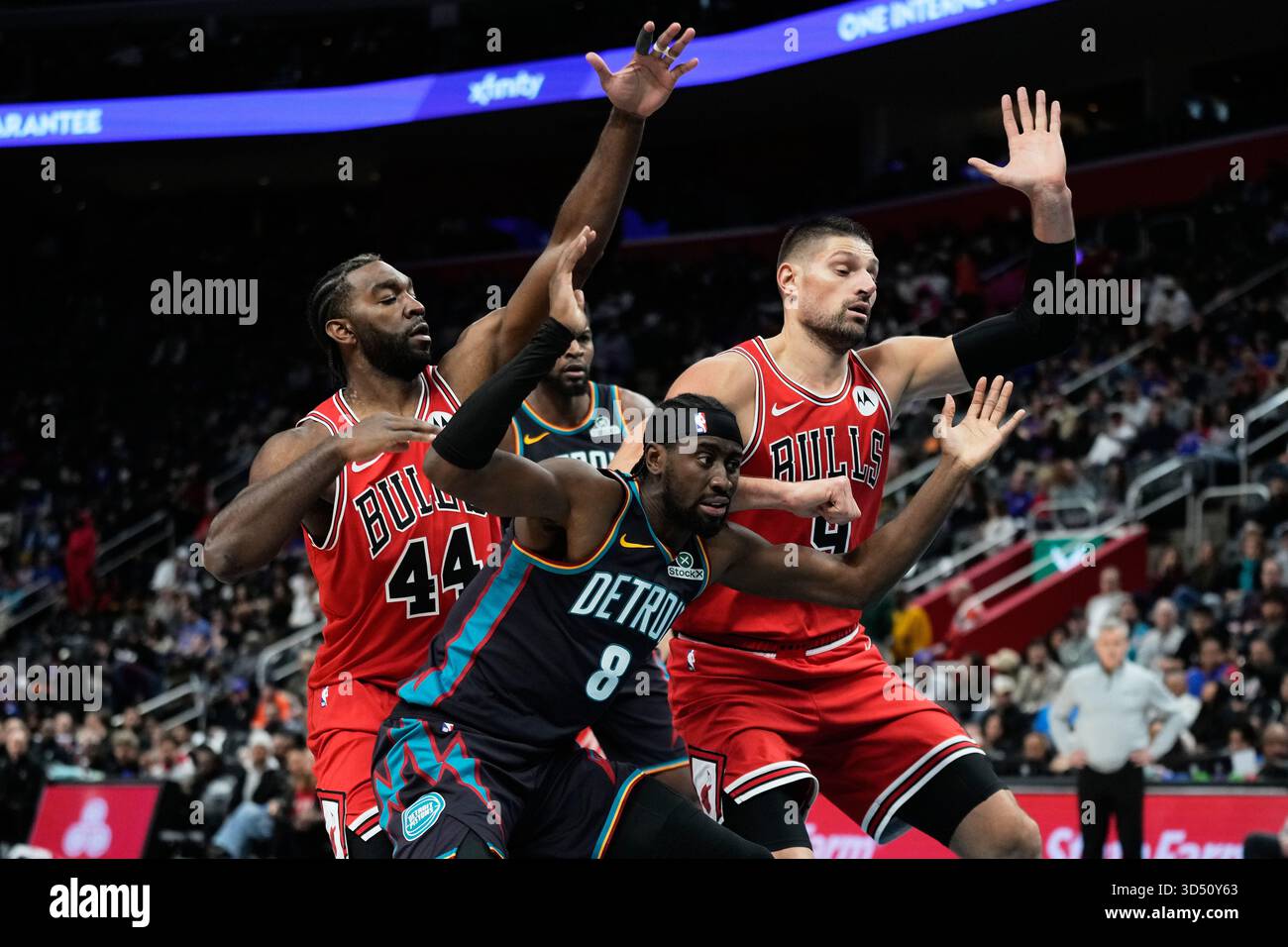Detroit Pistons guard Caris LeVert, center, reacts near Chicago Bulls ...