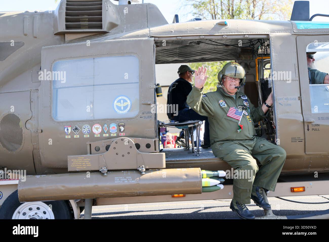 The East Valley Veterans Day Parade takes place down Center and 1st ...