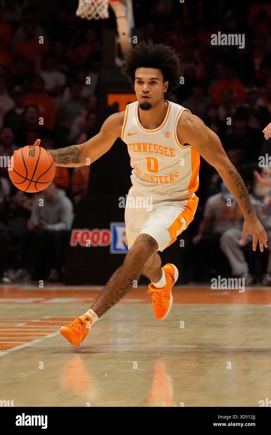 Tennessee guard Ja'Kobi Gillespie (0) plays during the first half of an ...