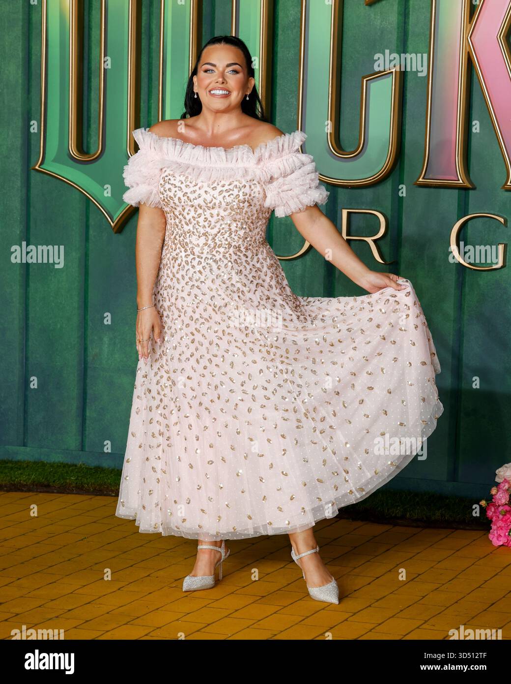 Scarlett Moffatt attends the Wicked For Good European Premiere at the ...