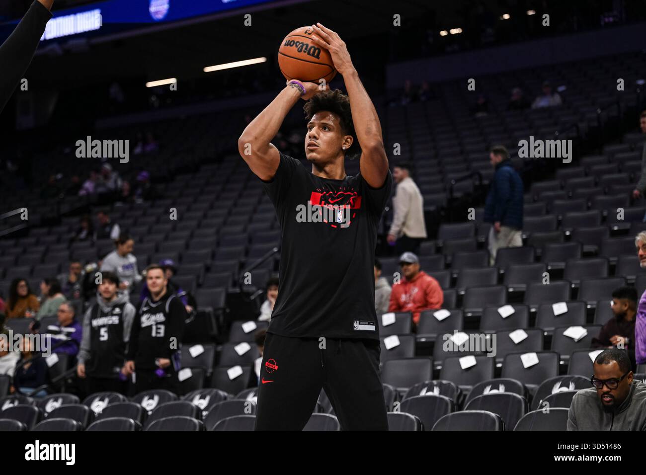 Atlanta Hawks forward Jalen Johnson (1) warms up before an NBA ...