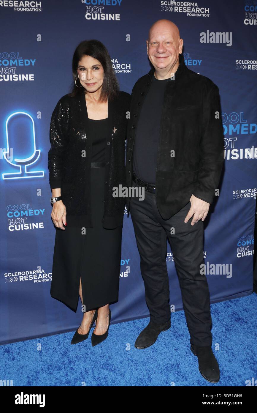 Caroline Hirsch and Jeff Ross attendsthe 2025 Cool Comedy Hot Cuisine ...