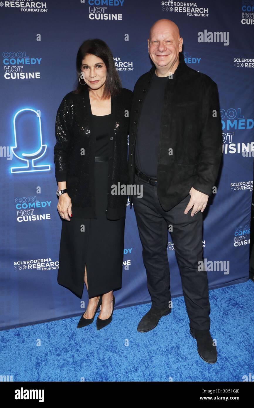 Caroline Hirsch and Jeff Ross attendsthe 2025 Cool Comedy Hot Cuisine ...
