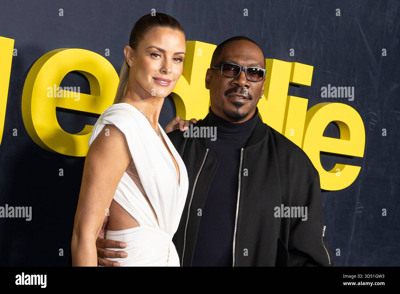 Paige Butcher and Eddie Murphy attend the arrivals of Netflix’s Los ...