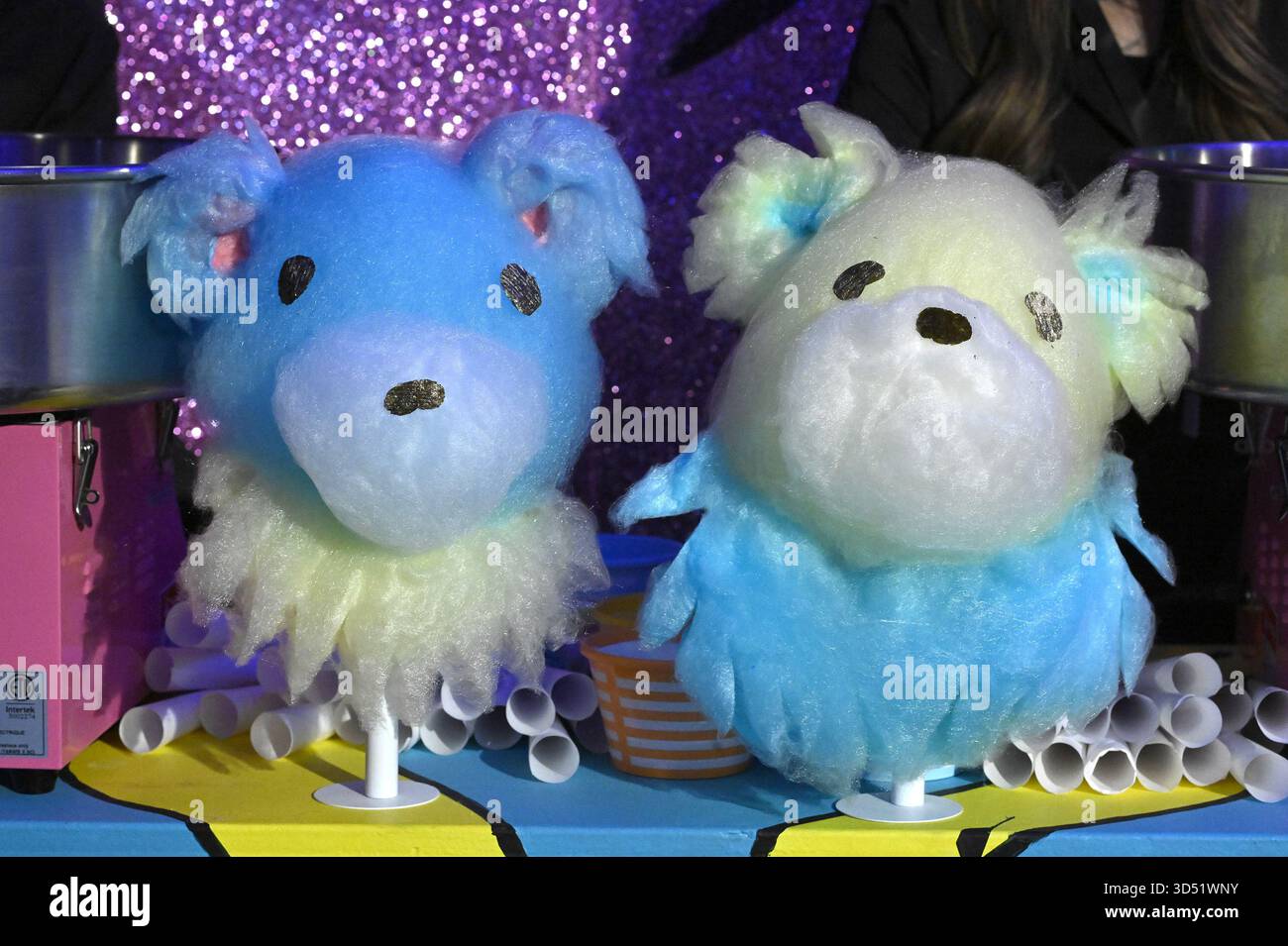 Custom cotton candy creations at the alice & olivia by Stacey Bendet x ...