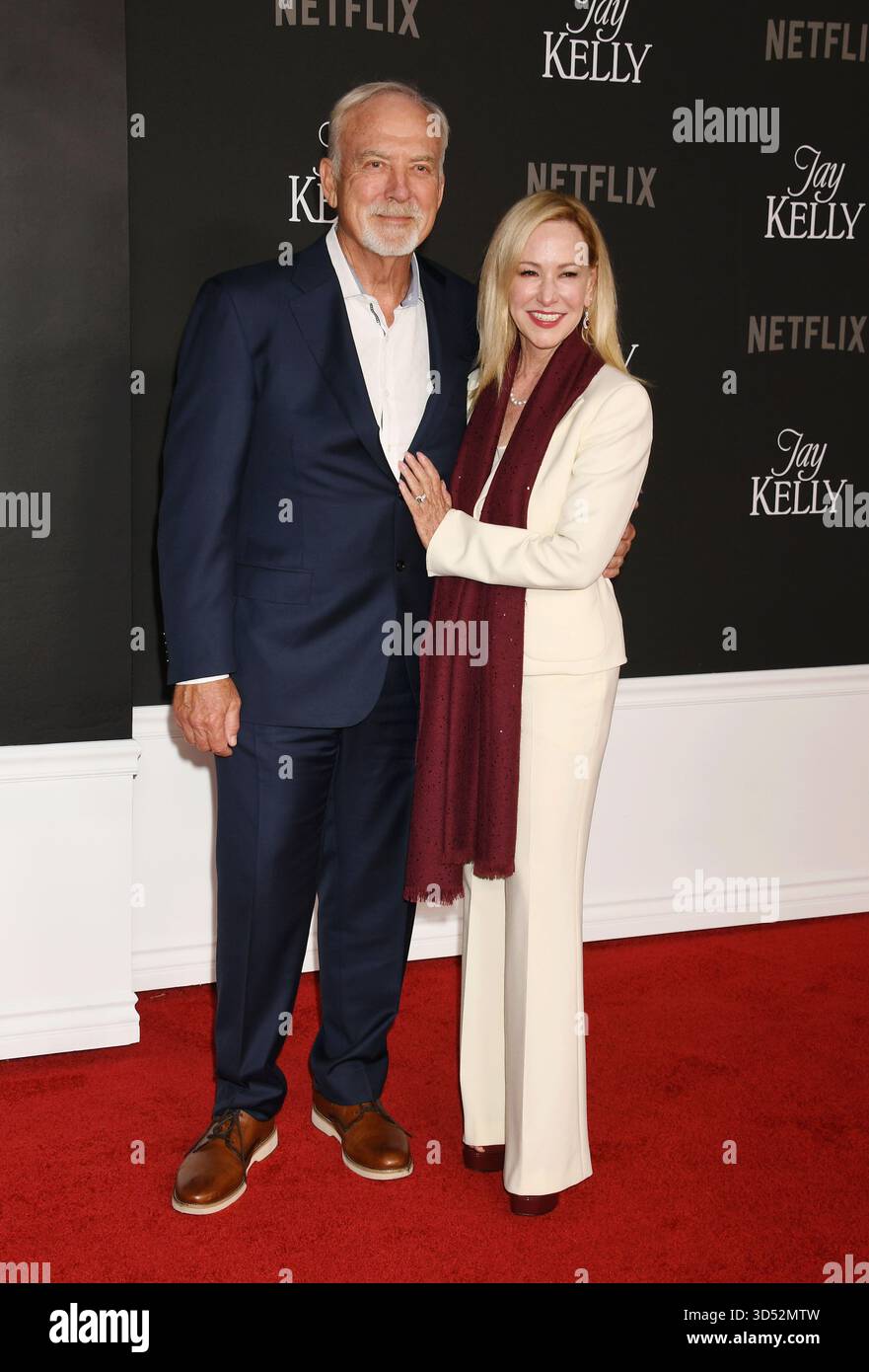 LOS ANGELES, CALIFORNIA - NOVEMBER 11: (L-R) James Keach and Nancy Lynn ...