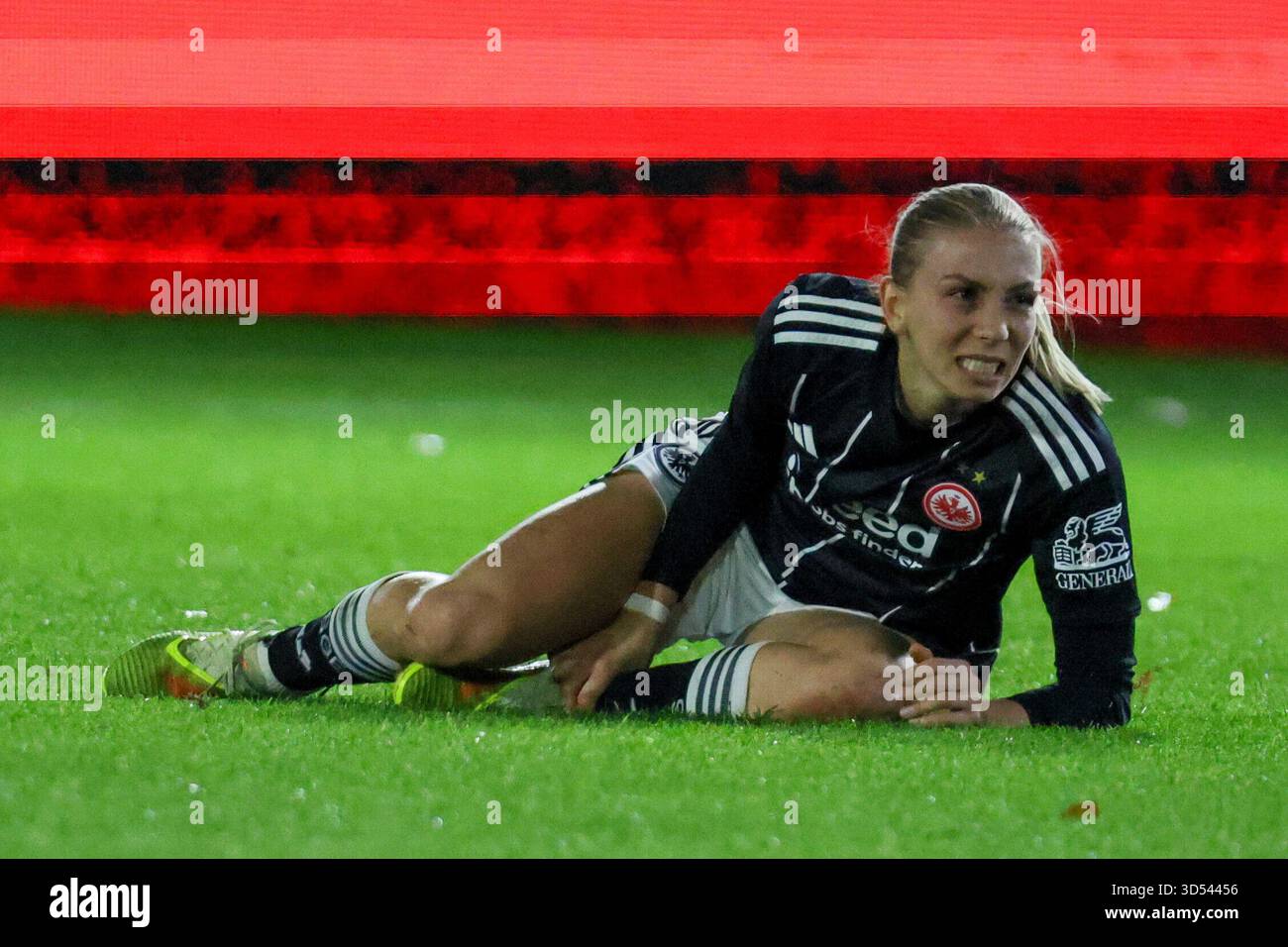 Eindhoven, Netherlands November 12, 2025: Europa Cup - Women's 1/8 ...