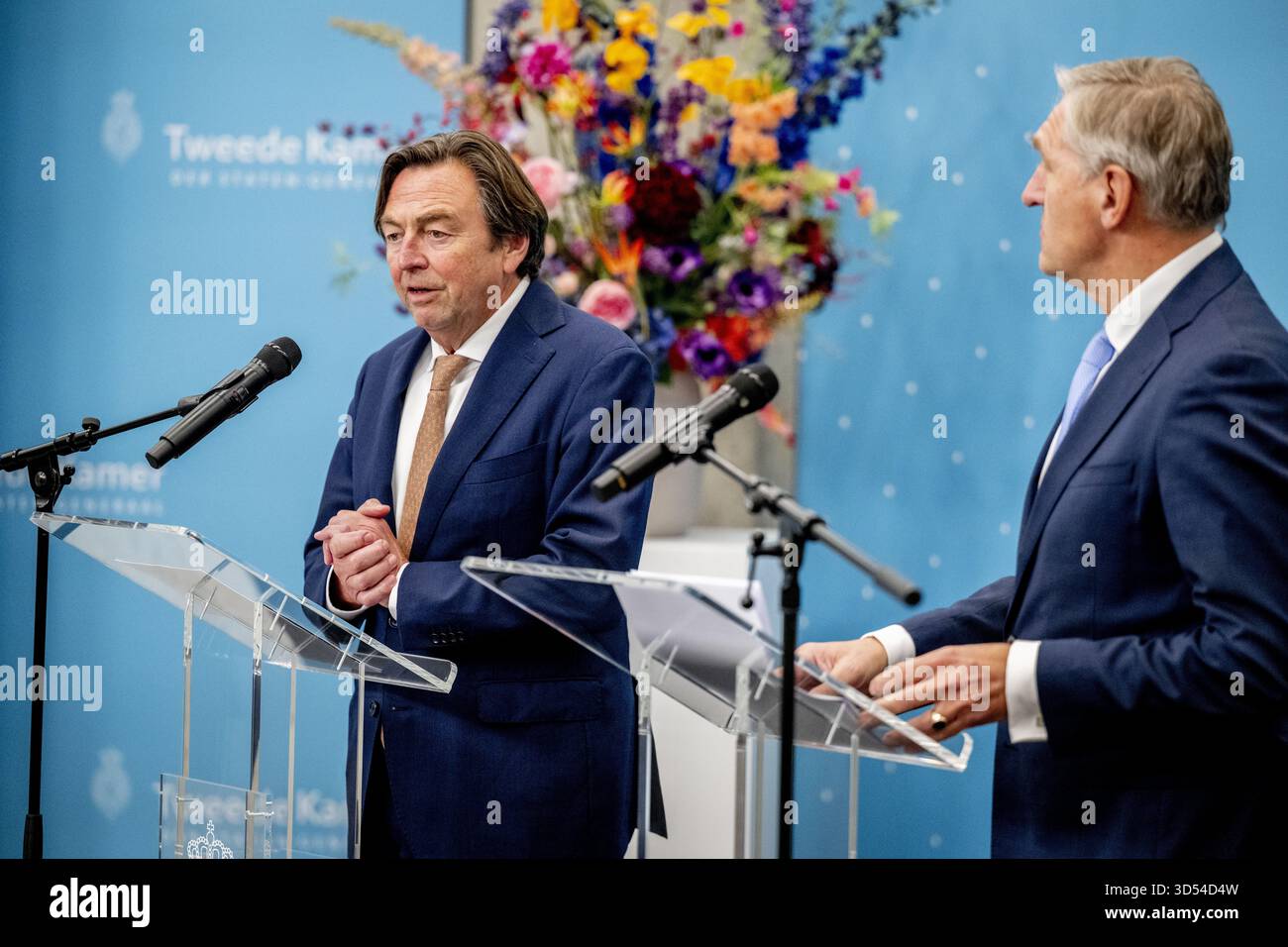THE HAGUE - Informateurs Sybrand Buma and Hans Wijers during a press ...