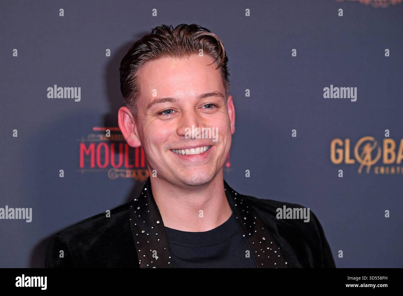 Marcel Mayr bei der Premiere von Sarah Engels bei Moulin Rouge Das ...