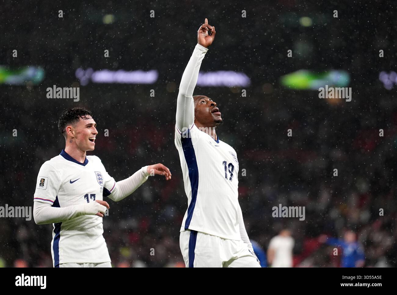 England's Eberechi Eze celebrates with Phil Foden after scoring their ...