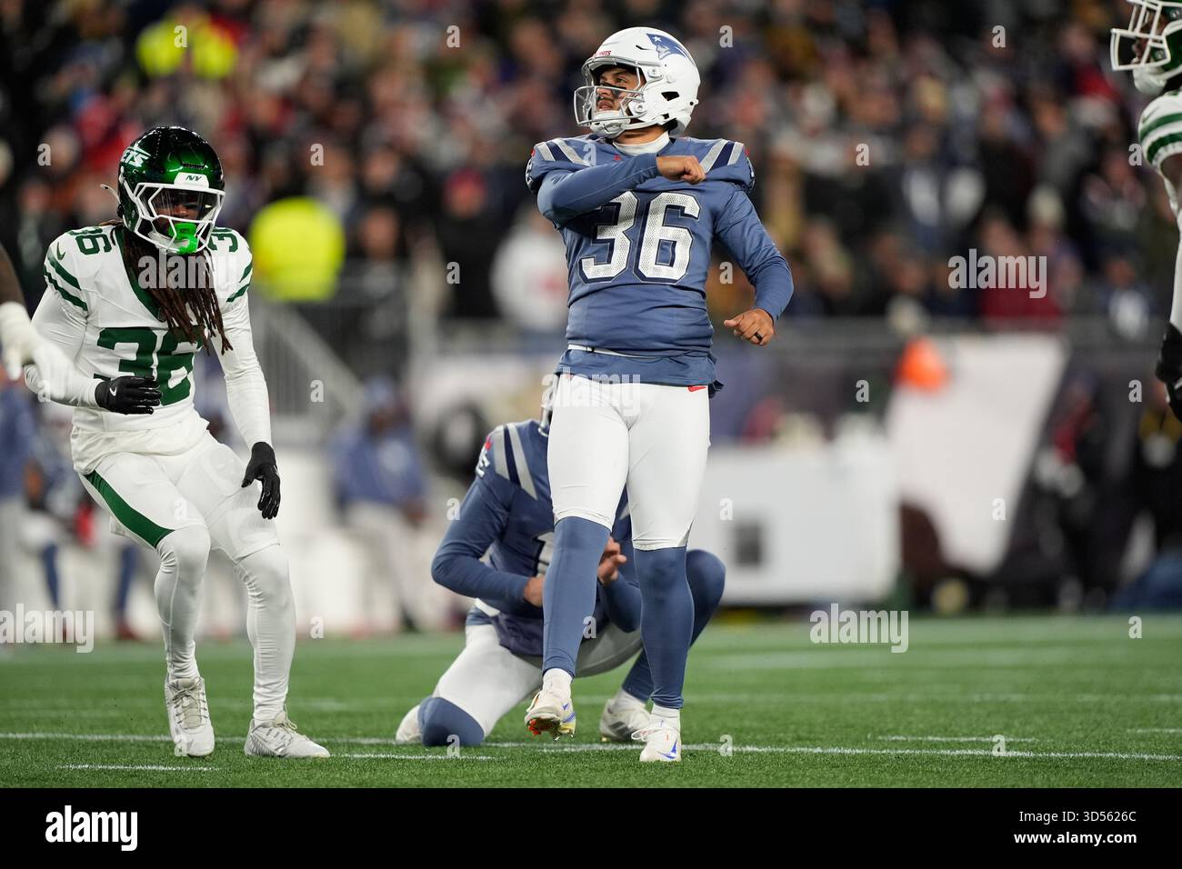 New England Patriots place kicker Andy Borregales reacts after missing ...