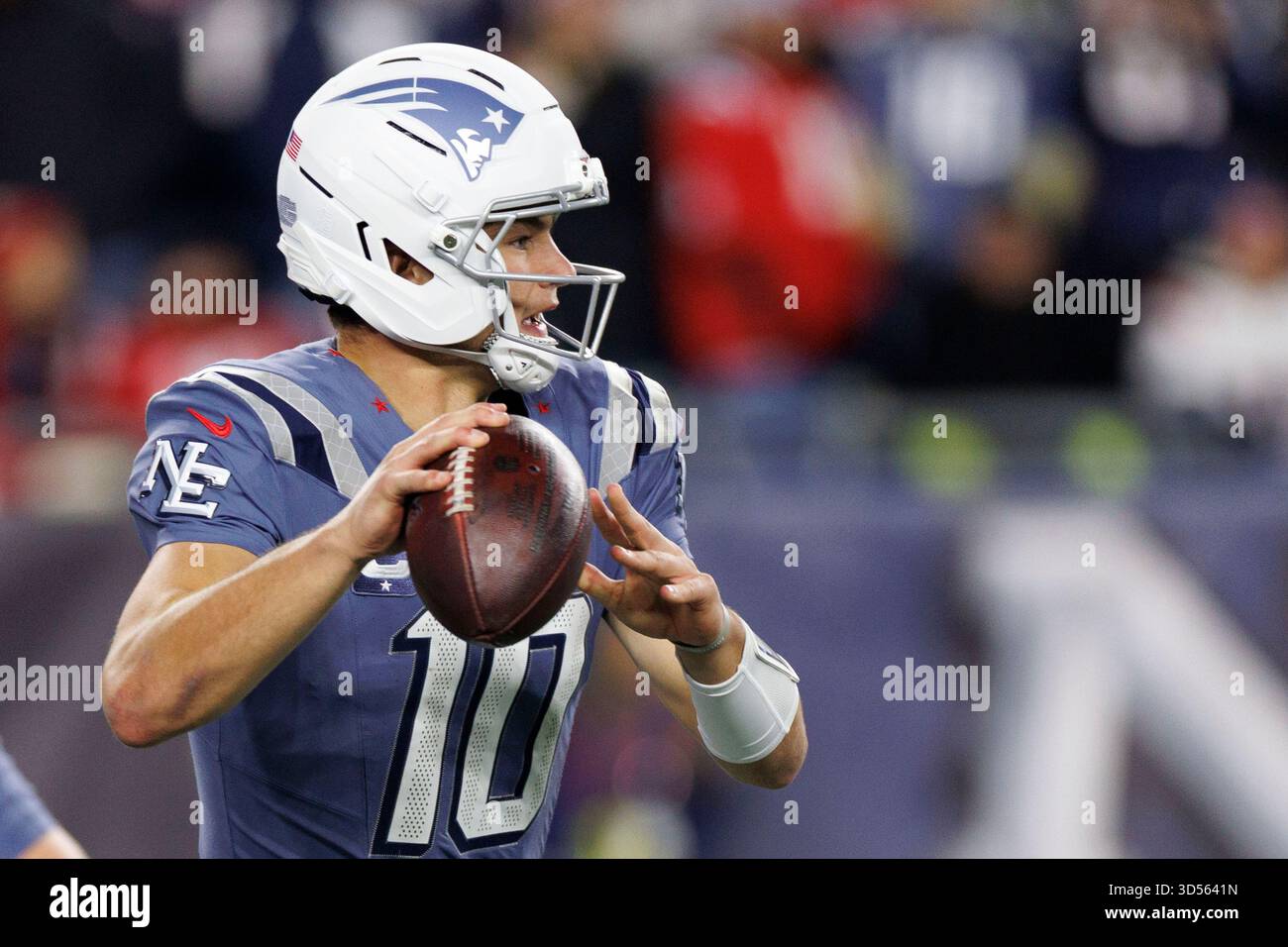 Drake maye hi-res stock photography and images - Alamy