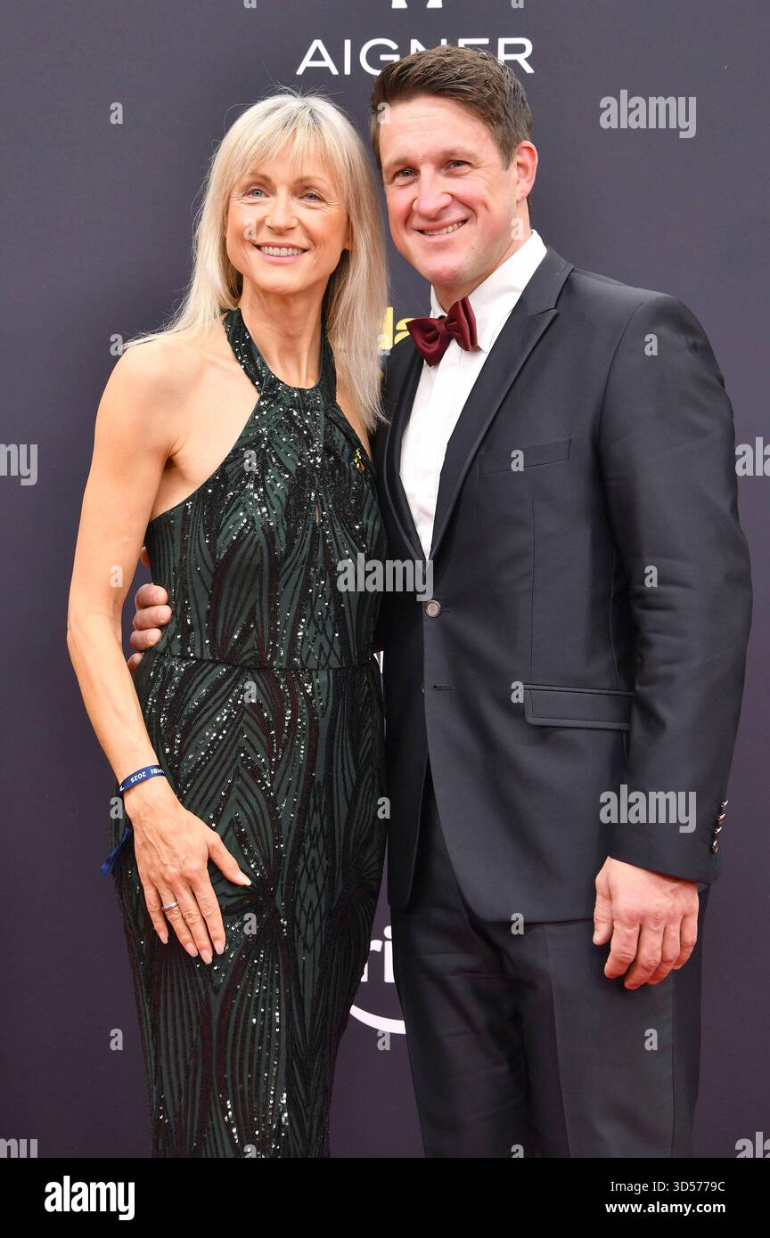 Matthias Steiner mit Ehefrau Inge Steiner bei der 77. Bambi-Verleihung ...
