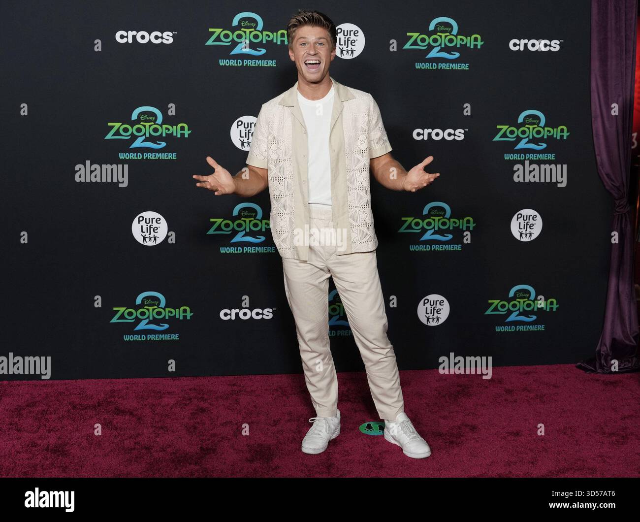 Robert Irwin arrives at the Walt Disney Animation Studios’ ZOOTOPIA 2 ...