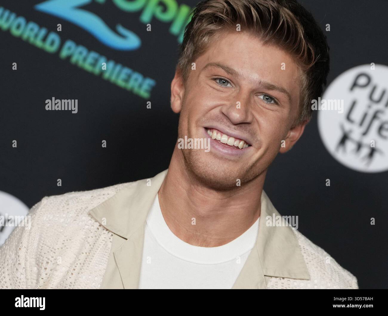 Robert Irwin arrives at the Walt Disney Animation Studios’ ZOOTOPIA 2 ...